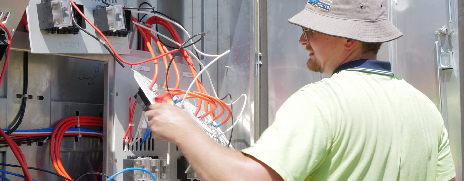 Strata Electrical Services in WA | DCEA Electricians